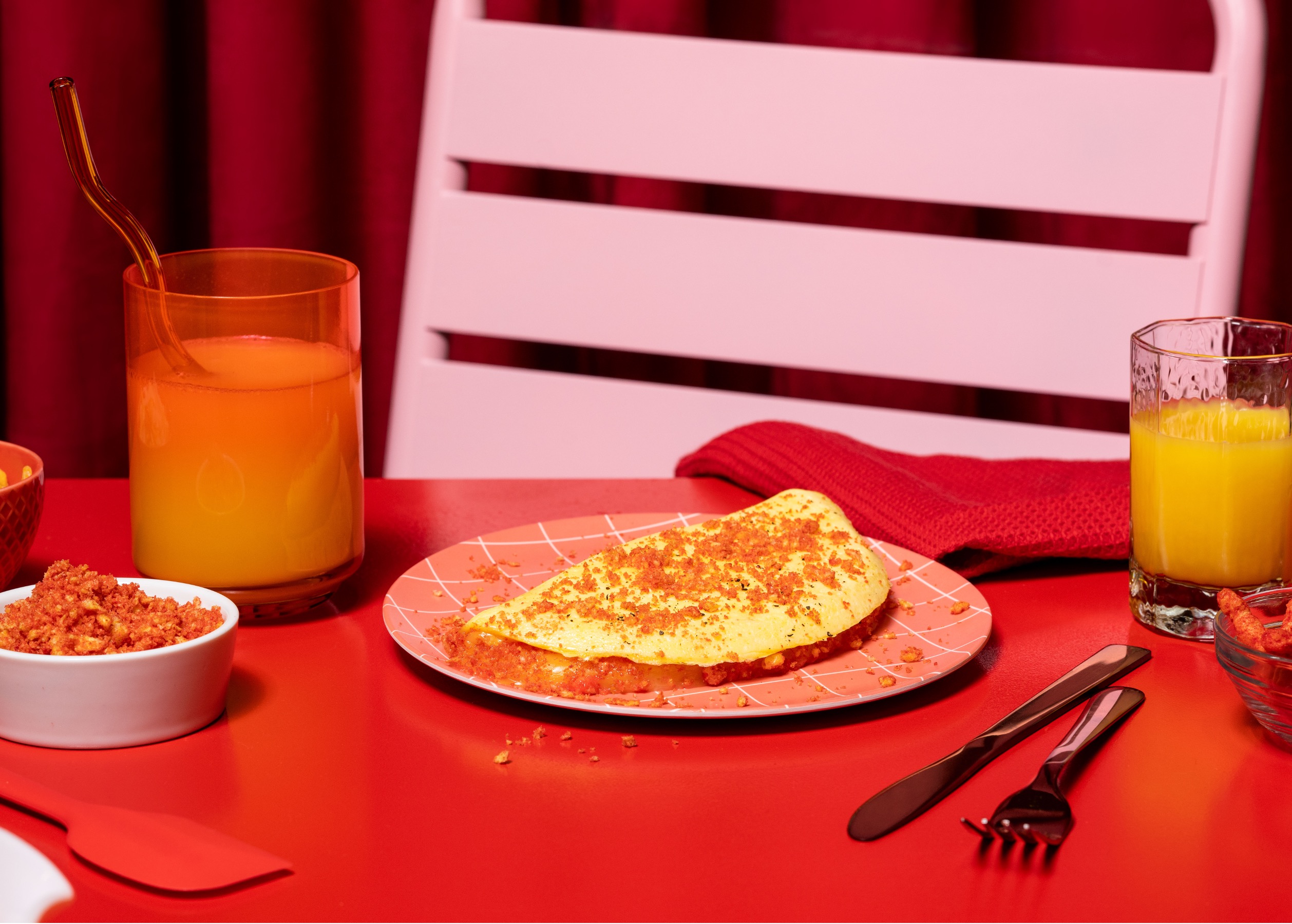 Easy 4-Ingredient CHEETOS® FLAMIN' HOT® Omelette | Cheetos
